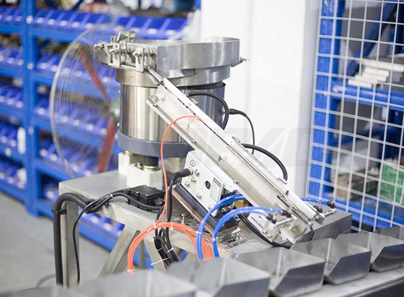 Full Automatic Nail/ Screw/ Bolt Counting And Packing Machine